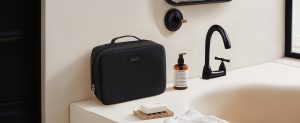 EACHY Travel Makeup Bags Official Online Website - EACHY Travel Makeup ...